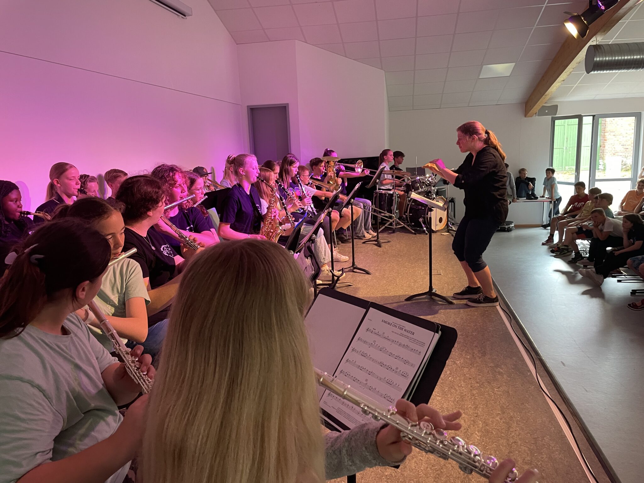 Begeisterndes Schulkonzert am Dietrich-Bonhoeffer-Gymnasium in Ahlhorn ...
